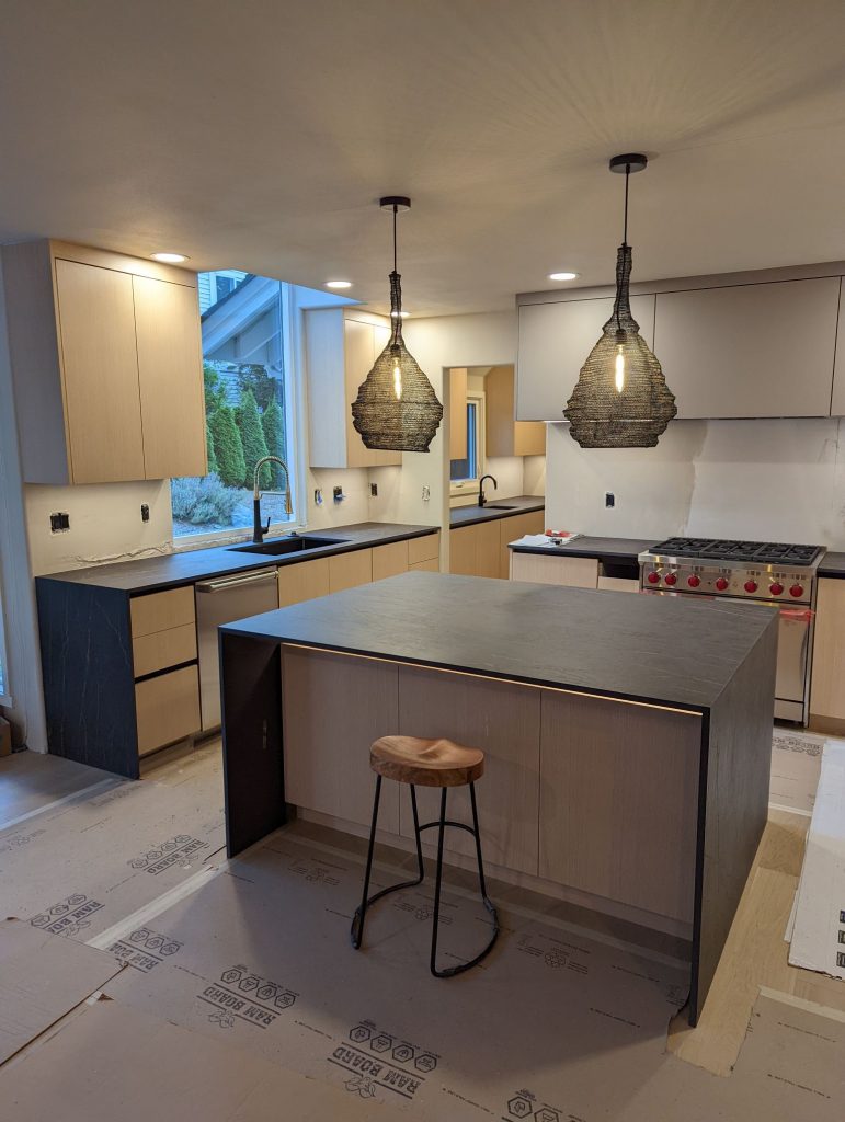 Redmond Kitchen Cabinets Project - Seattle Cabinets, Inc.
